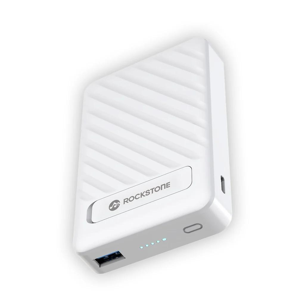 Rockstone 10000 Mah MagSafe Wireless Charging Power Bank with kickstan